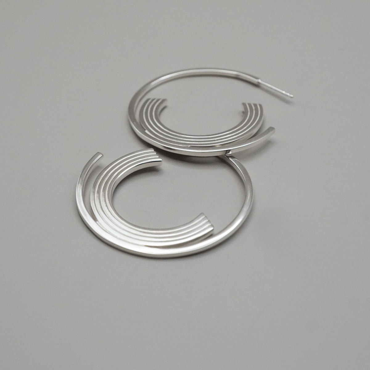 Deco Reverie Hoops Earrings – Garden of Desire